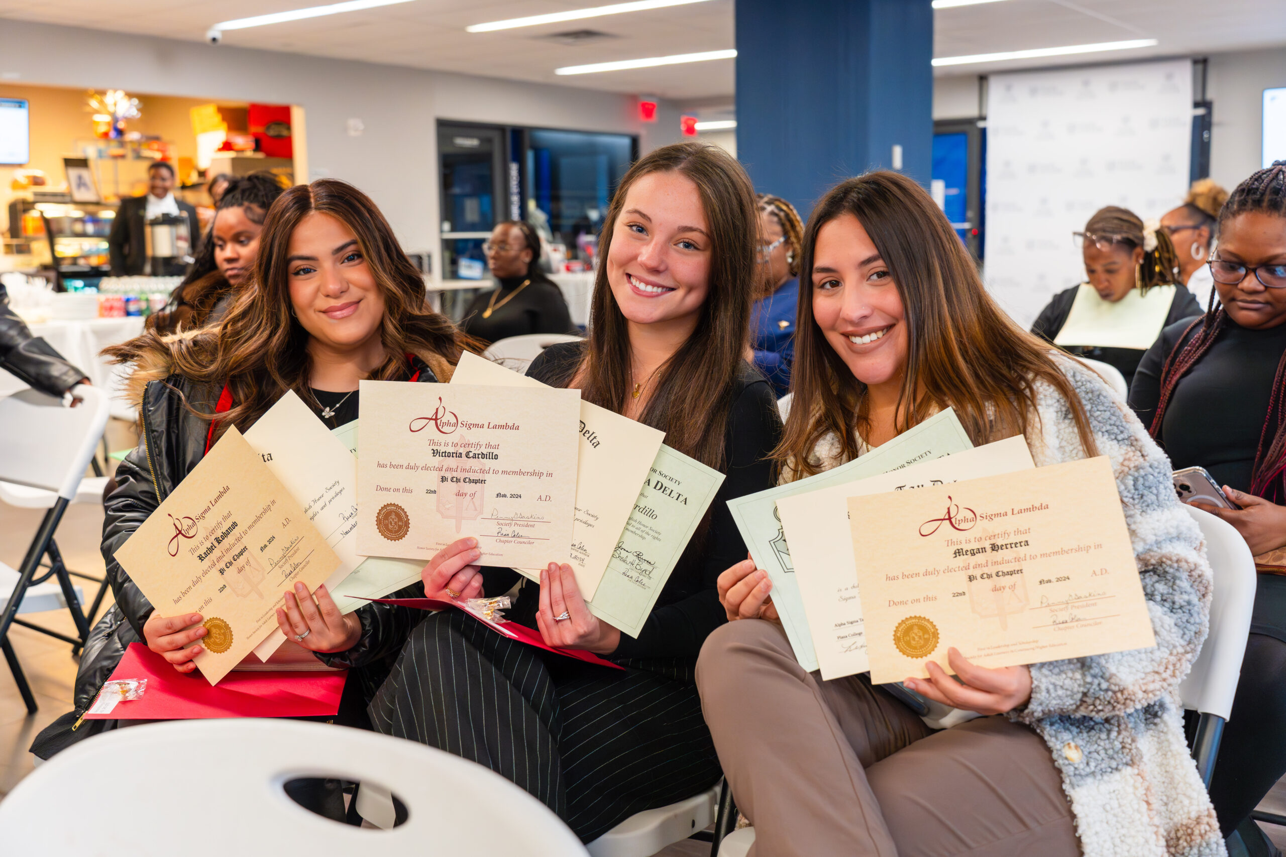 Plaza College Honors Excellence with Induction Ceremony for Over 370 ...